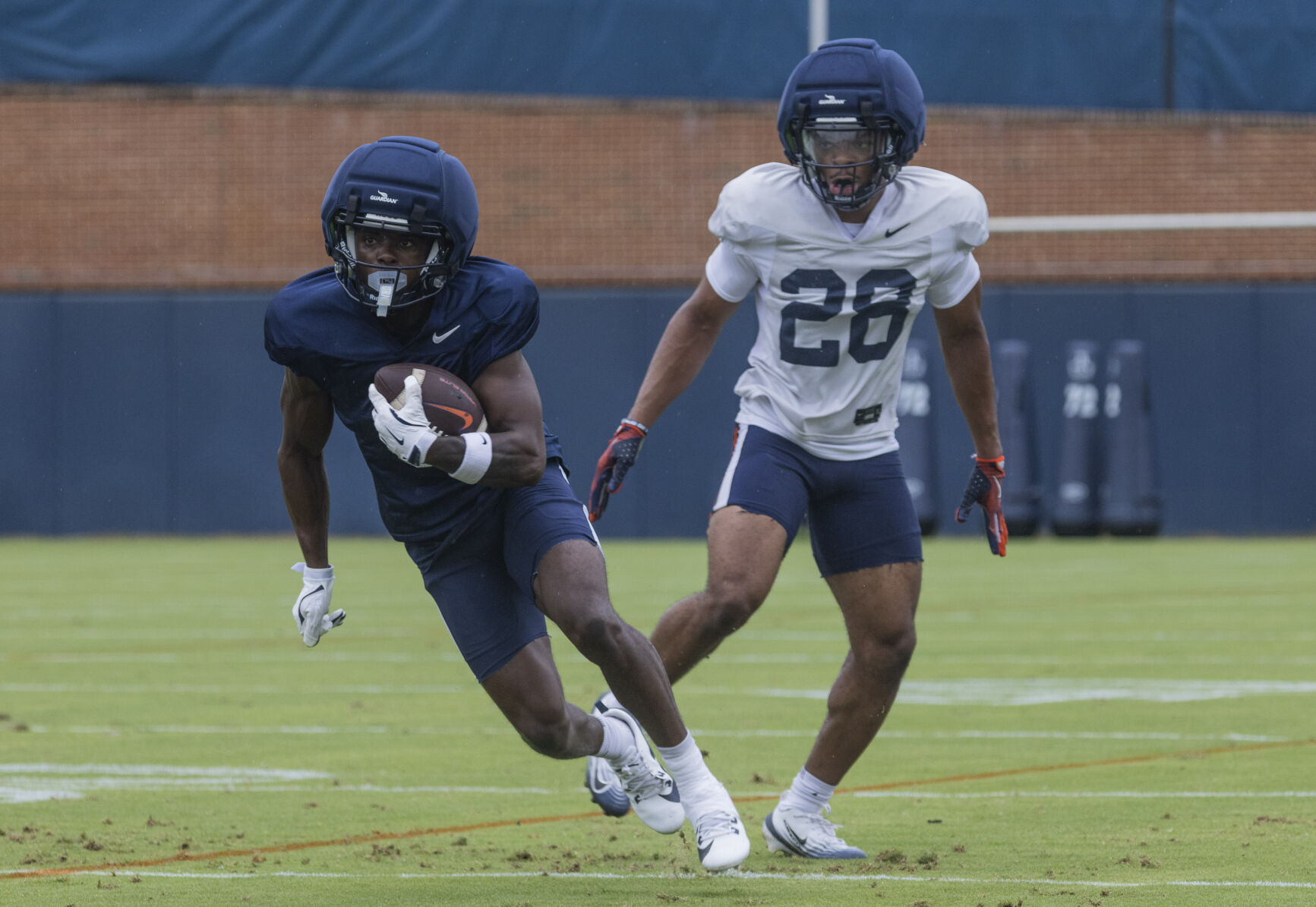 Ex-Army CB Donavon Platt settles in with Virginia football