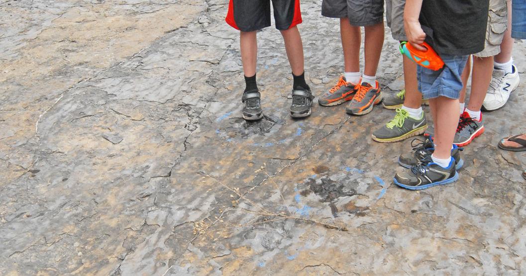 More than 900 flock to Culpeper's Luck Stone quarry to see, feel ...