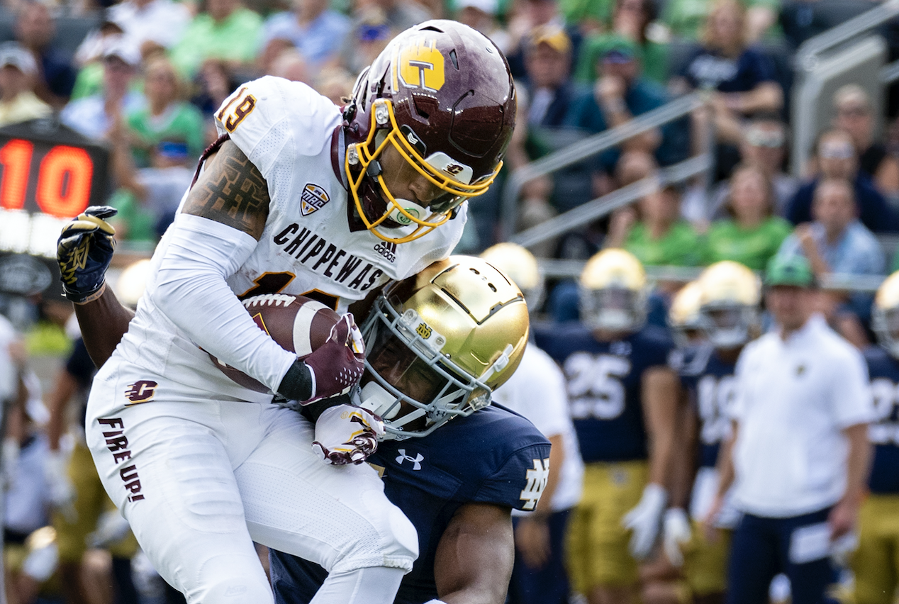 Central Michigan transfer WR Tyson Davis commits to Virginia