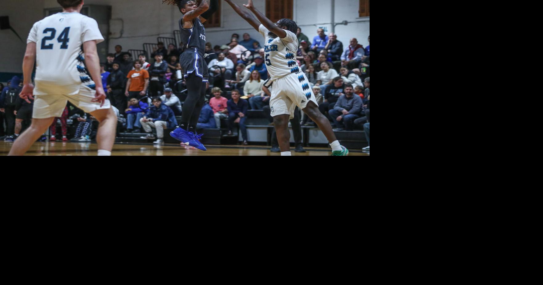 Blue Ridge basketball team holds off Miller to earn road win