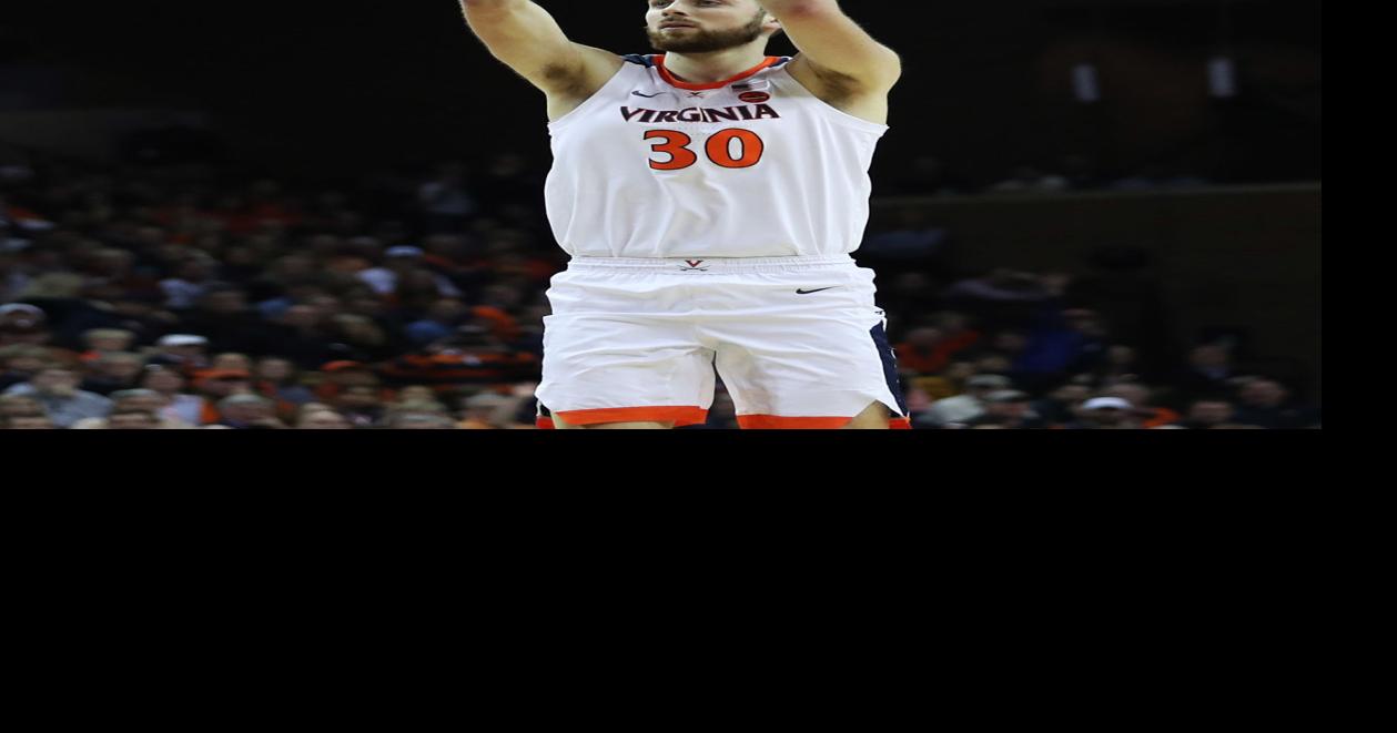 'Hoos coming back: Jay Huff has chance to break through in junior season