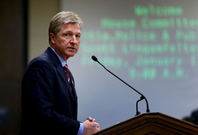 Lawmakers grill Moran on shaky transition at ABC