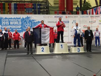 Greenville man sets world record in weightlifting