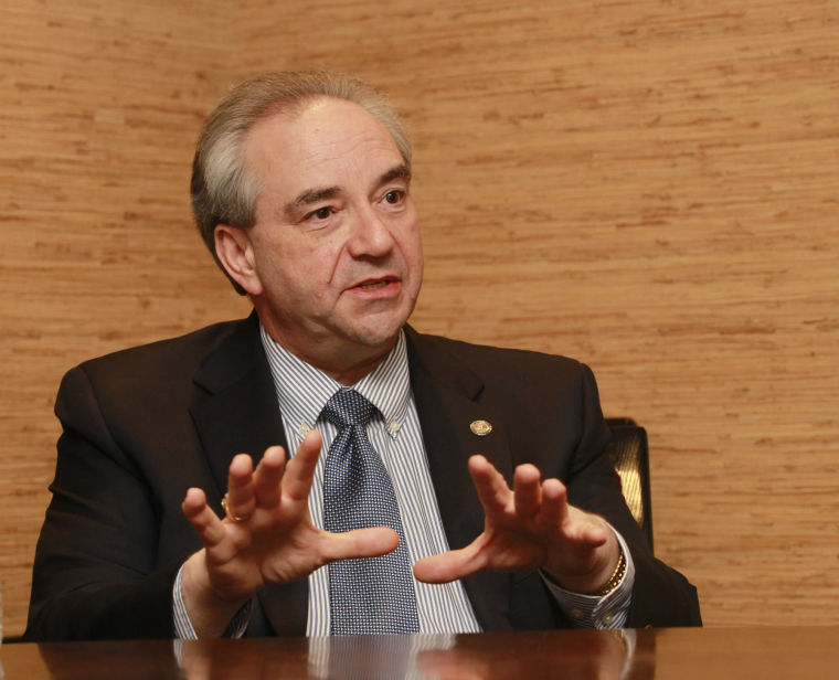 Possible gubernatorial candidate Bolling finding his own voice