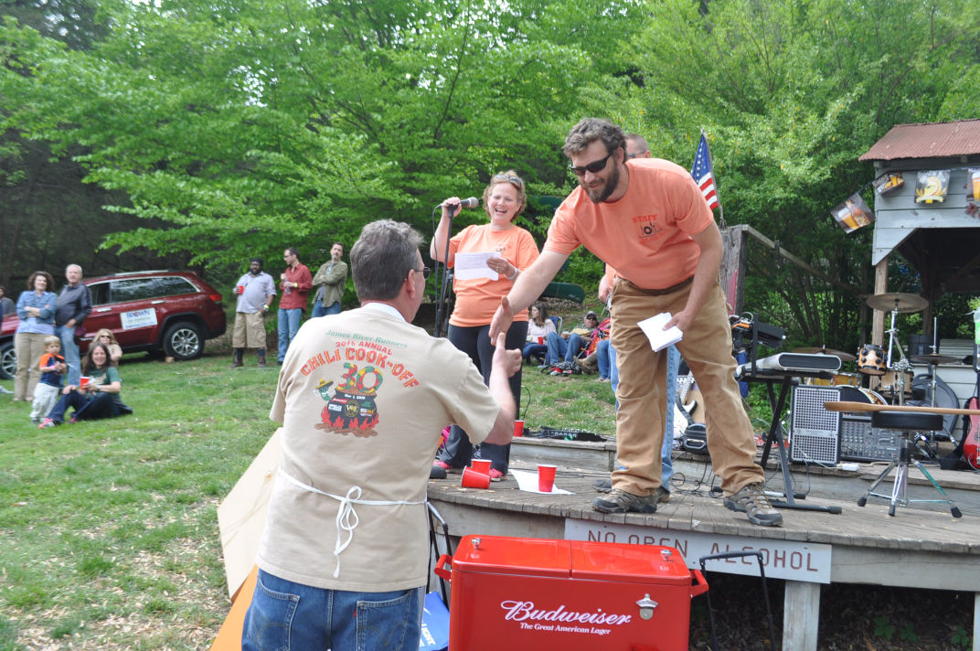 James River Runners’ cook-off benefits Scottsville volunteer fire dept.