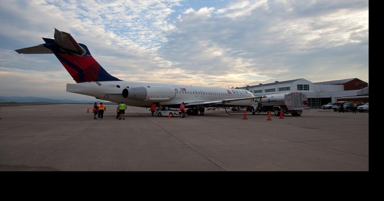 Charlottesville airport receives $3.6M grant for plane parking expansion