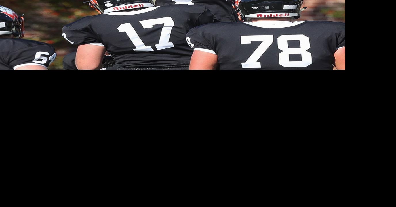 Donovan Baker scores four TDs to lead Woodberry past Fork Union