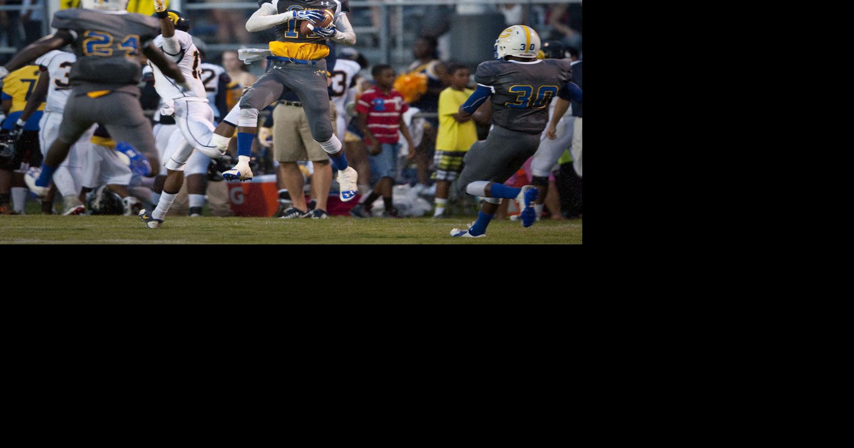 Crowell eager to continue his family's legacy at Virginia