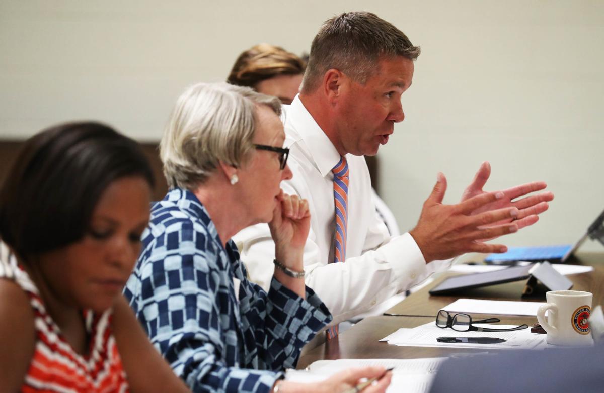 Bill could render moot the debate over jail’s ICE notifications