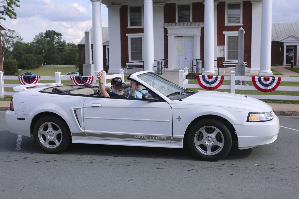 Retirement car parade for Pastor Chuck