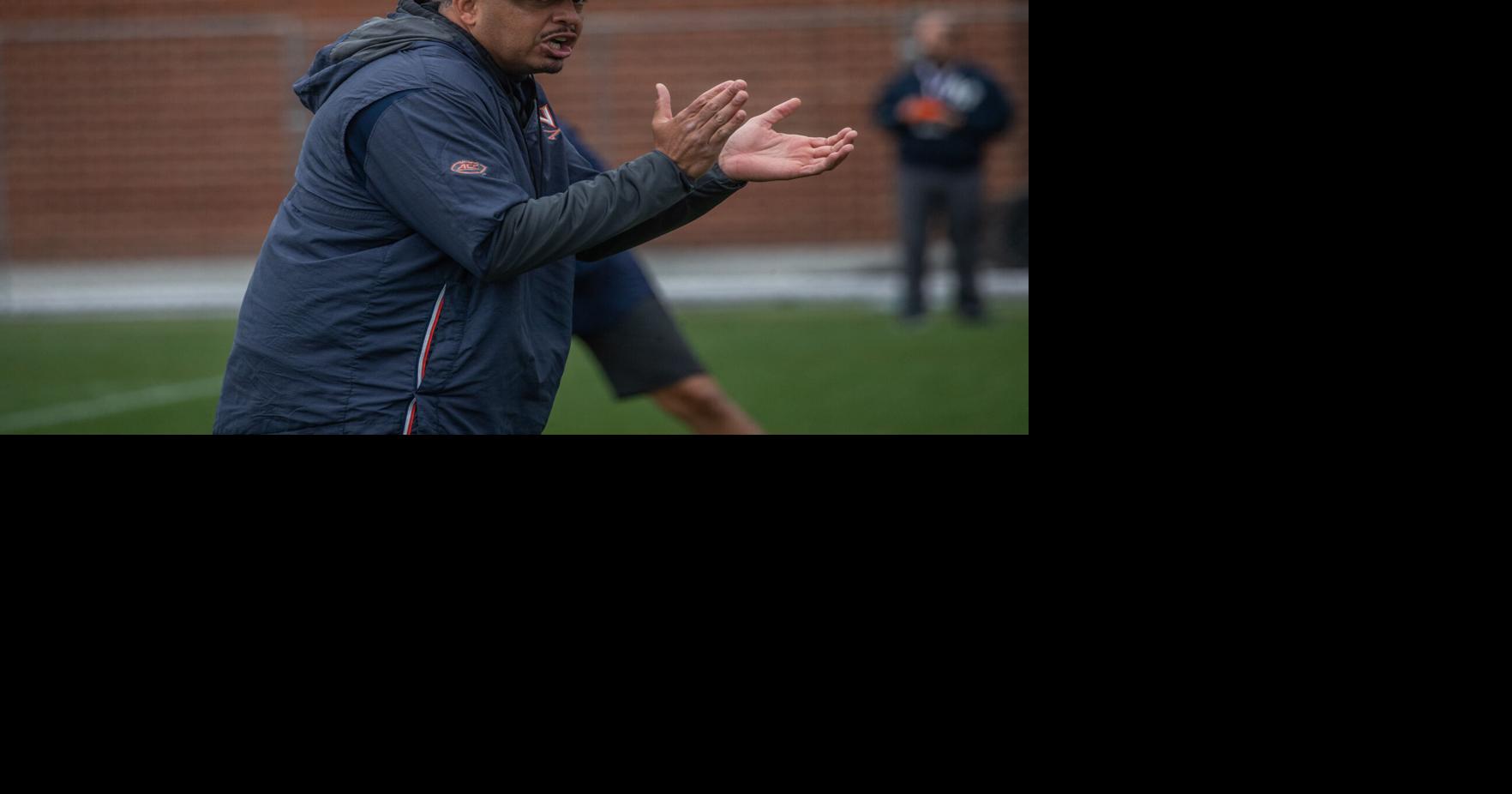 Tony Elliott's persistence helped convince Isaiah Reese to join ...