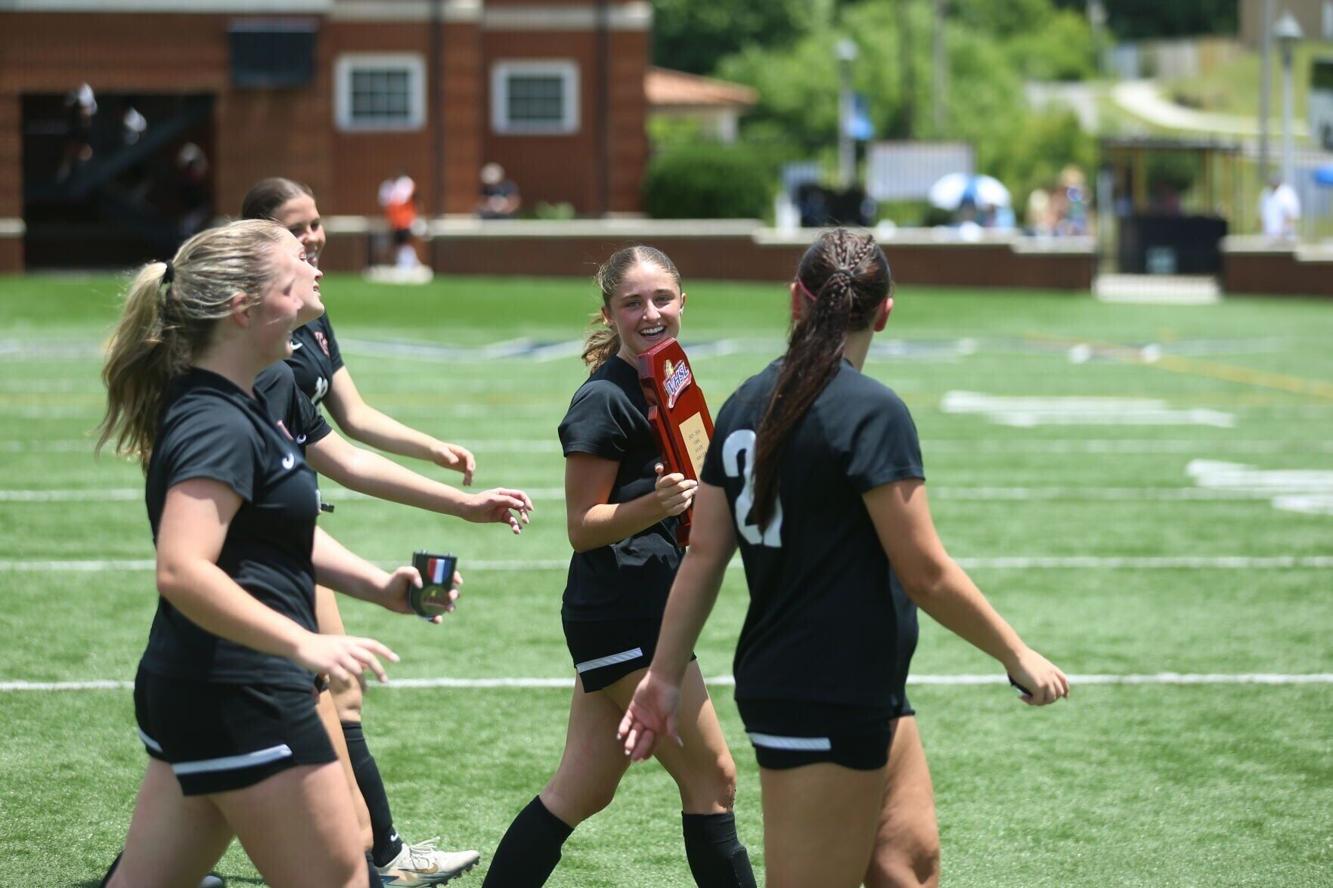 Western Albemarle falls to Cave Spring in state title game