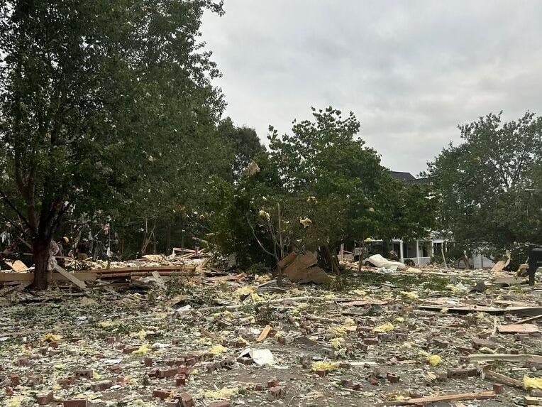 Gas likely behind Glenmore explosion that killed 1, injured another and ...