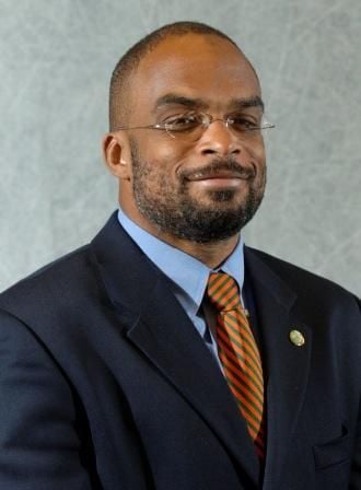 Virginia State University introduces new president