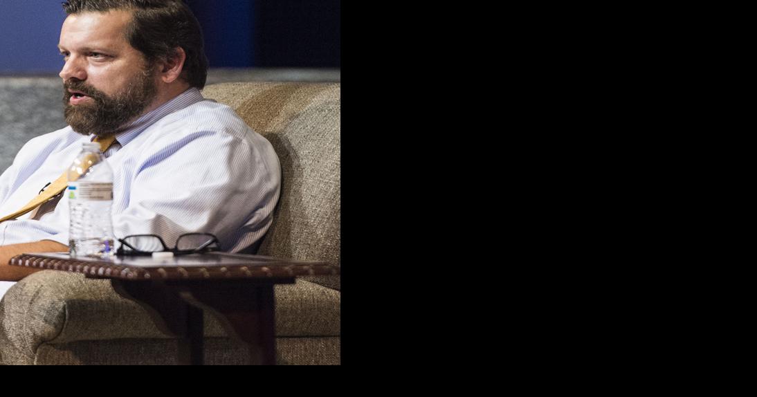 In ‘strange’ comments, Garrett says he’s still running