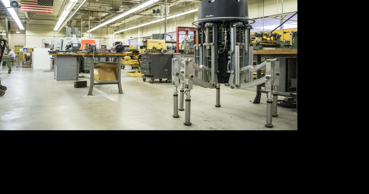 Defunct, aging robot Odex-1 awaits fate in CSUF mechanical engineering ...