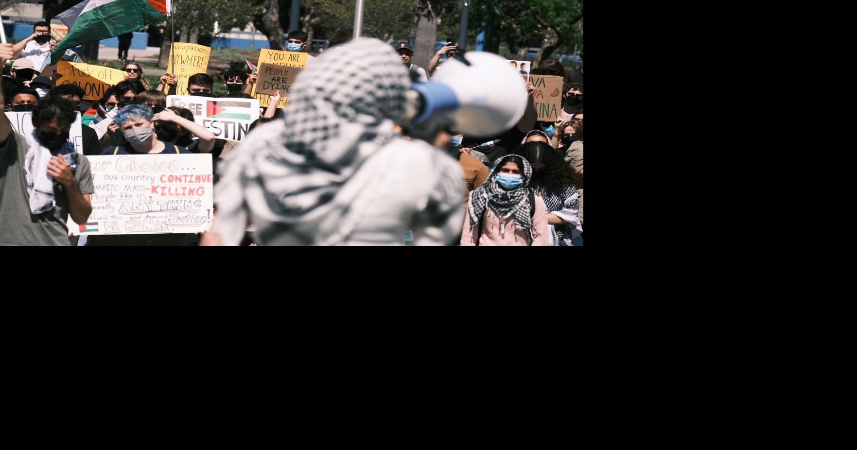 Following CSU policy, CSUF tightens protest rules | News | dailytitan.com