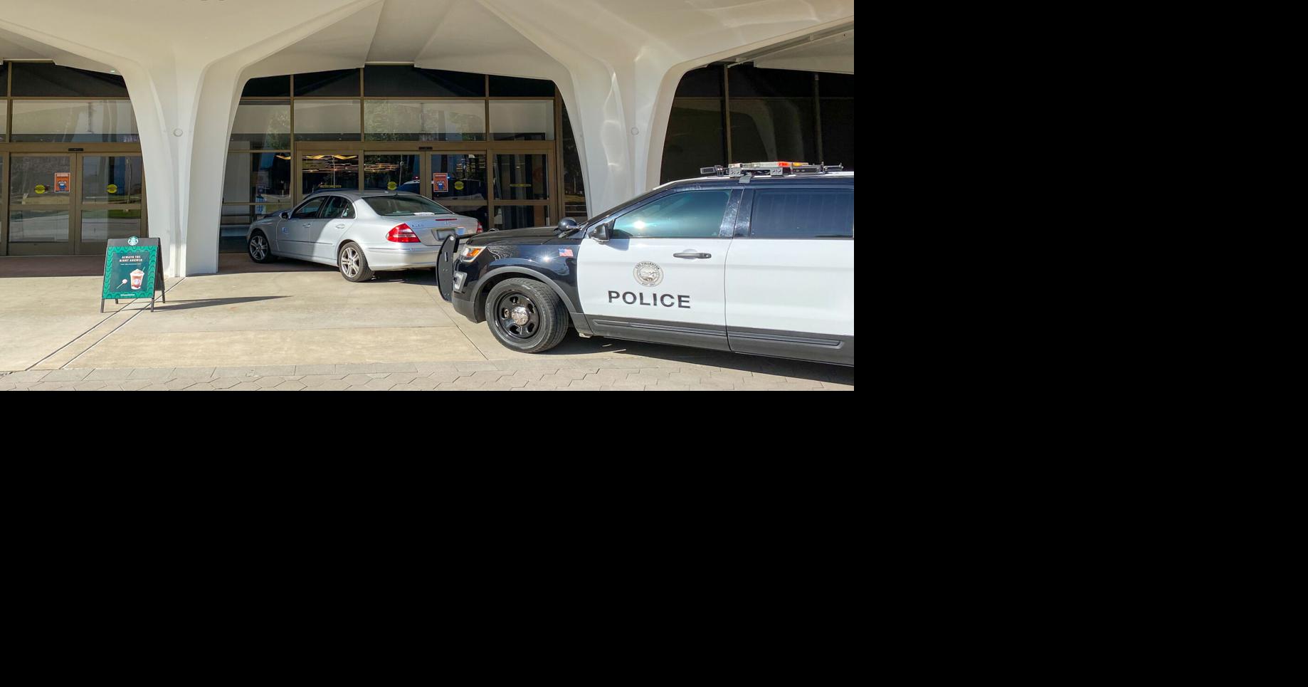 Man drives car into Pollak Library entrance | Campus News | dailytitan.com