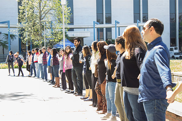 Crowd gathers to promote peace, unity and community | Campus News ...