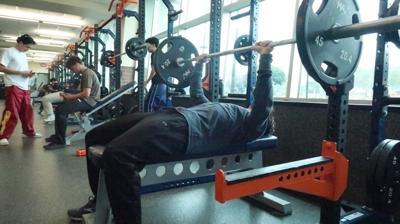 Lifting can take the weight off of CSUF students' shoulders | Lifestyle ...