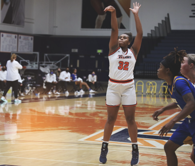 Three-point shooting sets back women's basketball in Big West opener ...