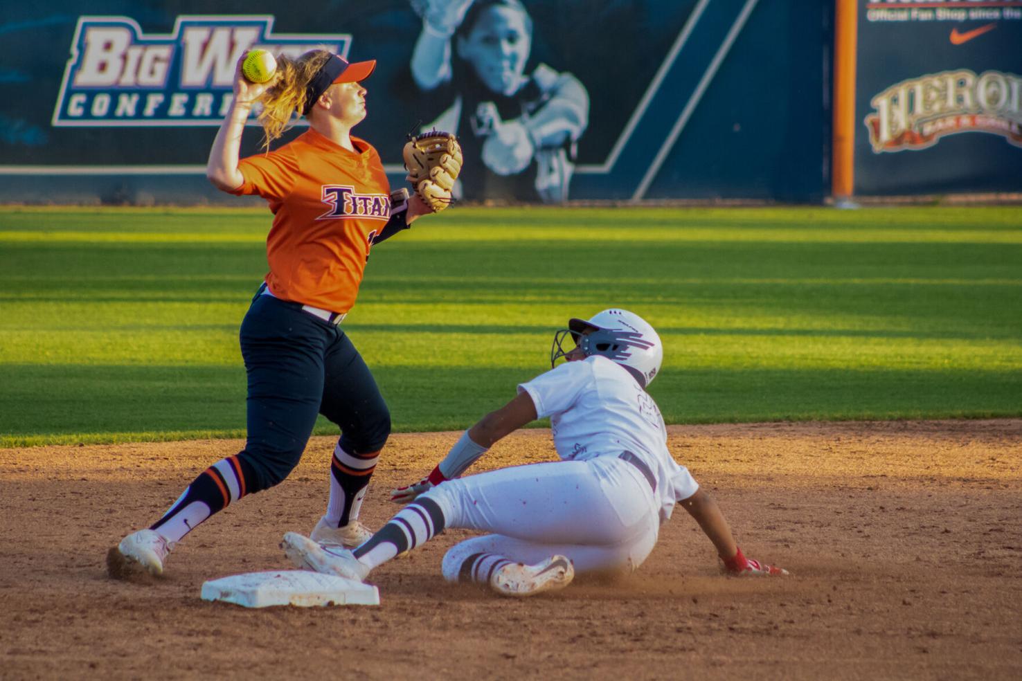 Titans narrowly miss out on win against Houston Cougars | Softball ...