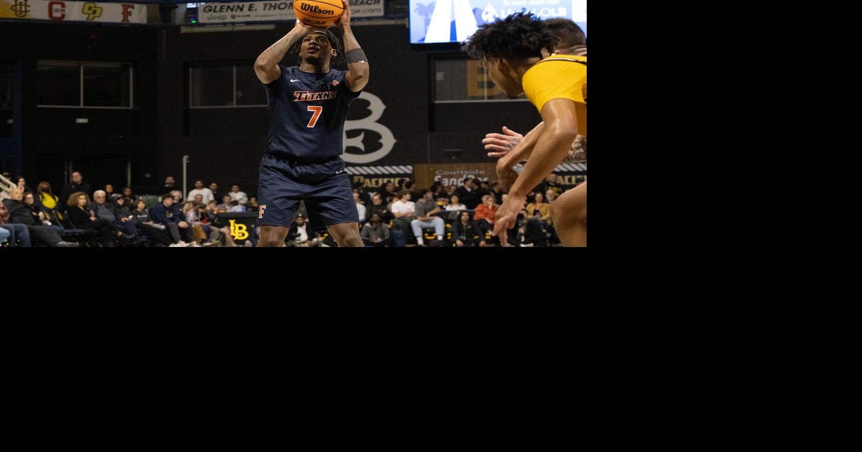 Men's basketball collapses late in pivotal loss to UC Riverside, 84-74 ...