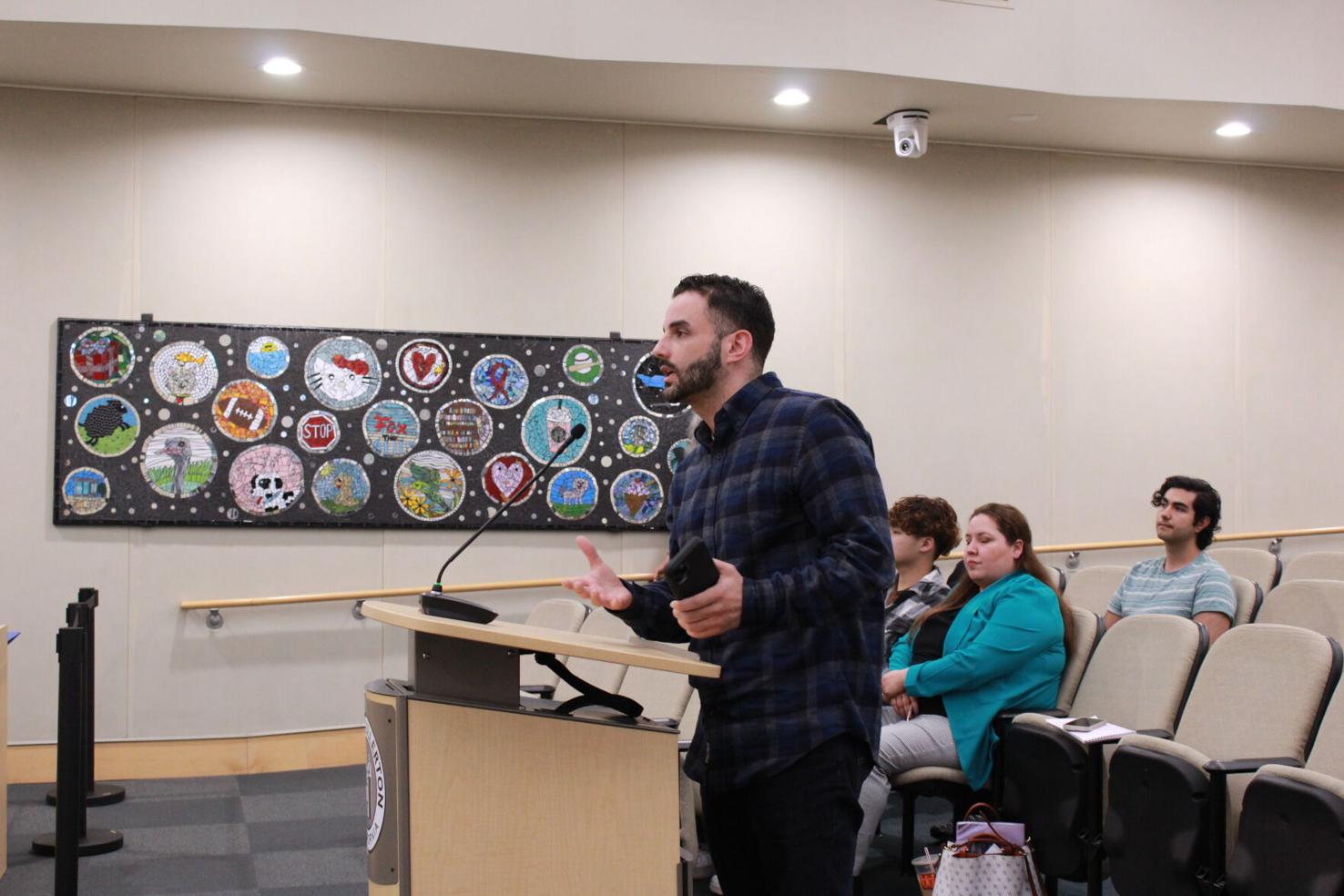 Fullerton to offer new parking permit program | News | dailytitan.com