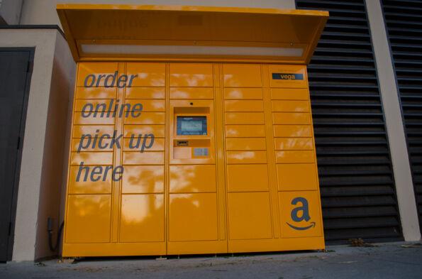 Amazon Locker system up and running at CSUF | Campus News | dailytitan.com