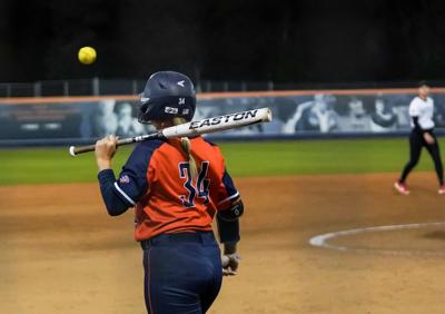 CSUF softball wins opening conference series against UC Davis | Sports ...