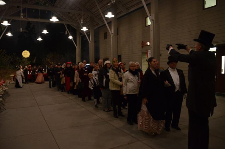 A Victorian Christmas | Local News | dailytitan.com