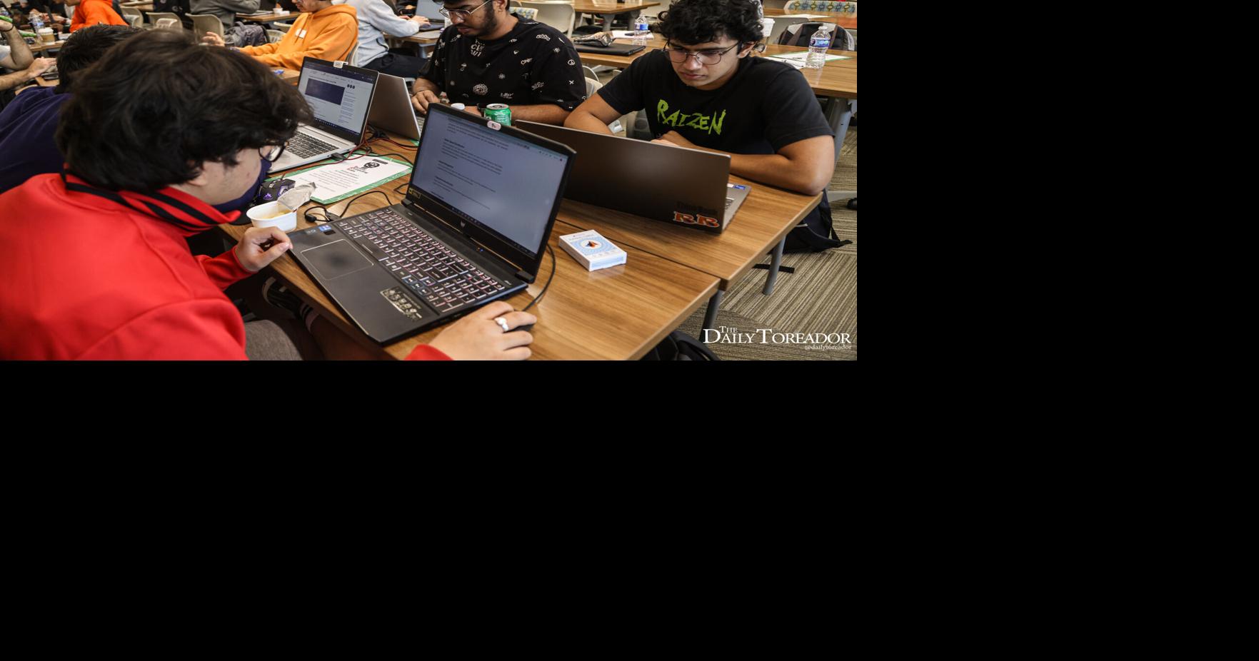 Gdsc Hosts Annual Hackathon Promotes Coding For Performance News