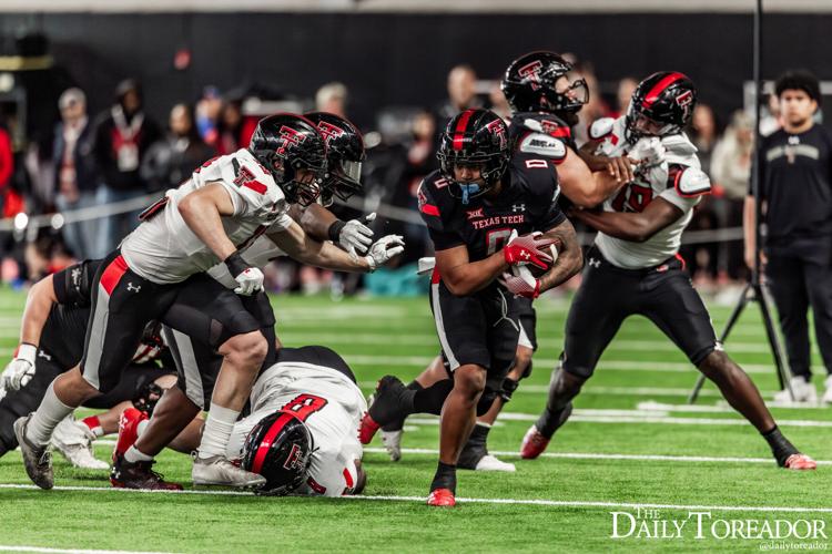 Tech football plays scrimmage game | Gallery | dailytoreador.com