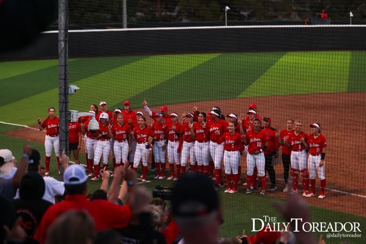 Texas Tech softball suffers defeat against UT | Gallery | dailytoreador.com