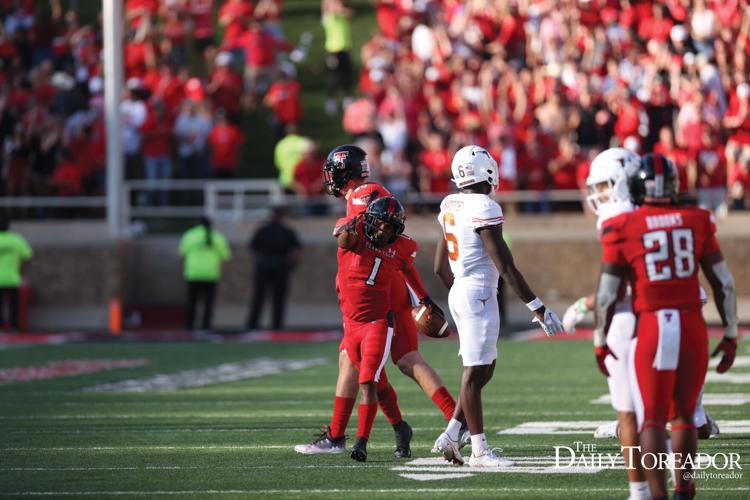 Tech defeats Texas football in Big 12 opener | Gallery | dailytoreador.com