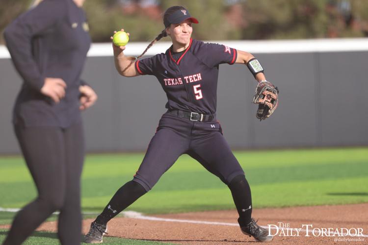 UCF defeats Tech 8-5 | Gallery | dailytoreador.com