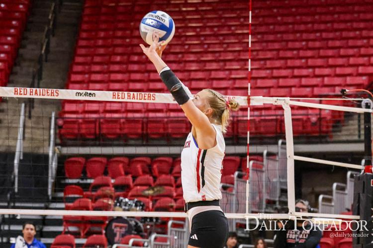 University of Utah sweeps Tech 3-0 | Gallery | dailytoreador.com