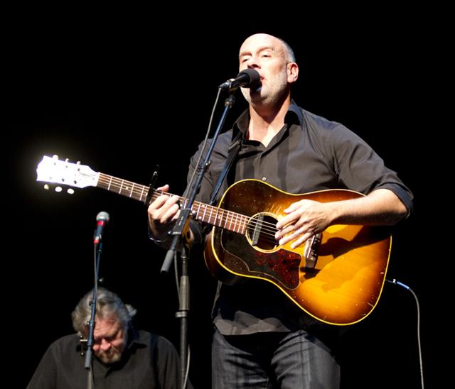 ‘Walking in Memphis’ singer Marc Cohn performs in Allen Theatre | La ...