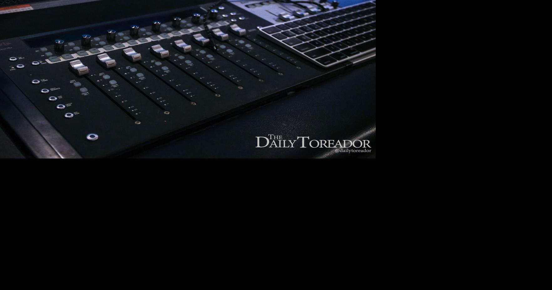 Crossroads Recording Studio waits for use by students | | dailytoreador.com