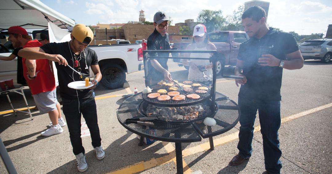 RL 1301: RaiderGate provides designated tailgating area for students ...