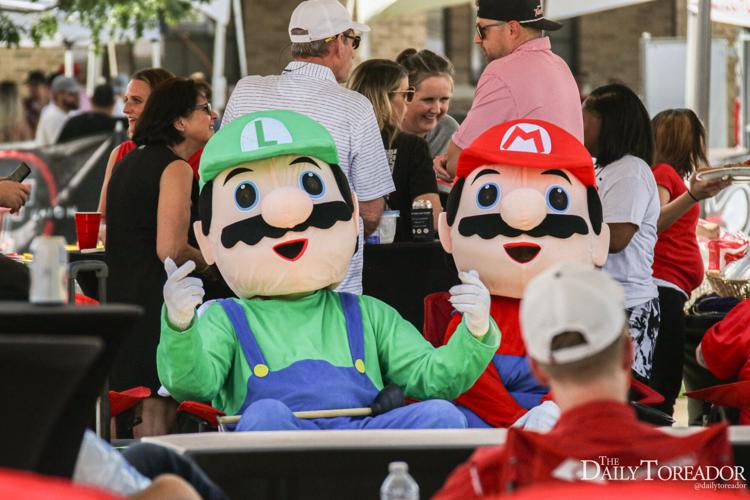 Red Raiders attend Raider Alley | Gallery | dailytoreador.com