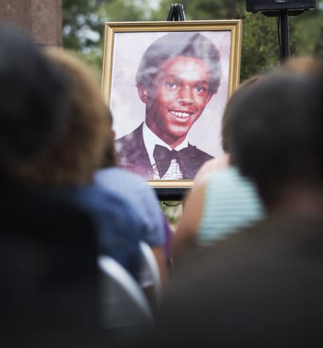 Timothy Cole Statue Unveiling | Gallery | dailytoreador.com