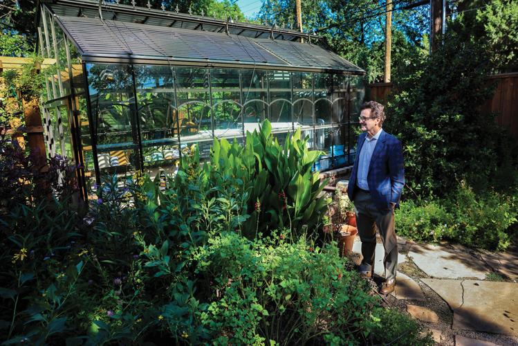 Schovanec's garden grows despite hardship | Gallery | dailytoreador.com