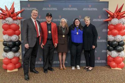 Faculty distinguished by TTUHSC with Chancellor’s Council award | News | dailytoreador.com