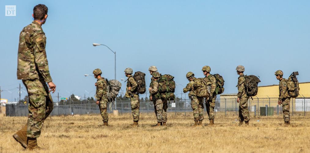 Texas Tech ROTC Cadets endure a cross training excersise | Gallery ...