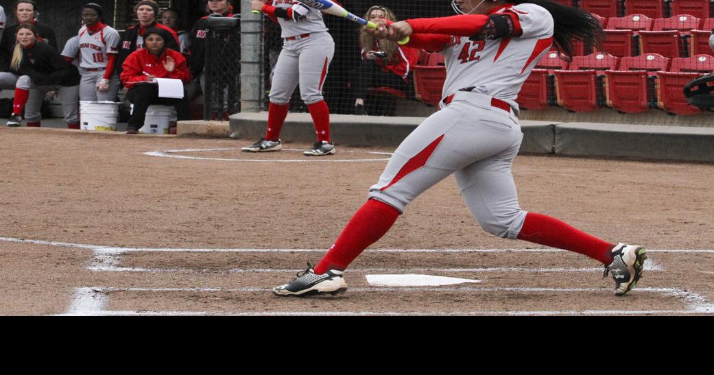 Red Raiders swept by Jayhawks | Softball | dailytoreador.com