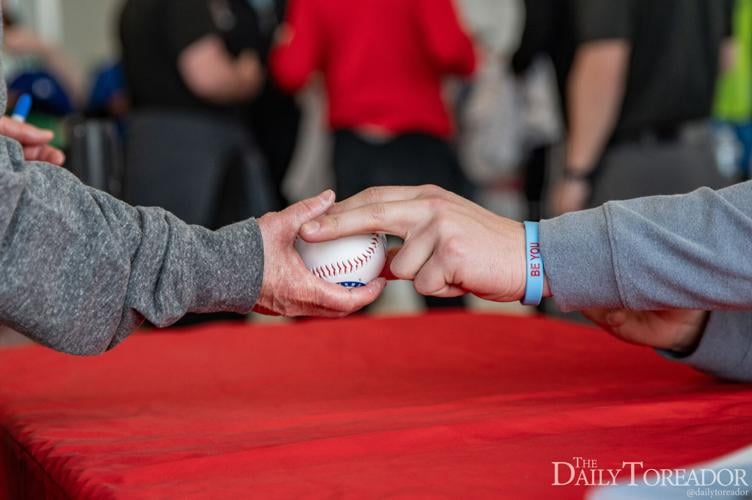 Texas Rangers, Josh Jung host autograph signing | Gallery ...