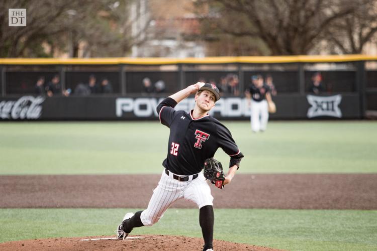 Texas Tech Baseball vs Michigan Game 2 | Gallery | dailytoreador.com