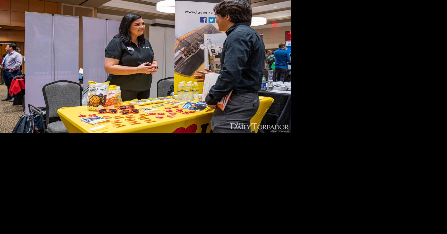 Sheets displays products | Multimedia | dailytoreador.com