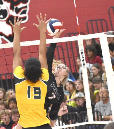 Volleyball: Andi Spies leads Fort Atkinson to sweep of Beaver Dam in ...